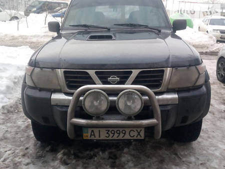 NISSAN PATROL nissan-patrol-gr-2002-section-class-price-mb-10-dhide ...