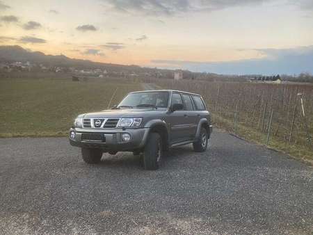 Nissan Gelandewagen Alt