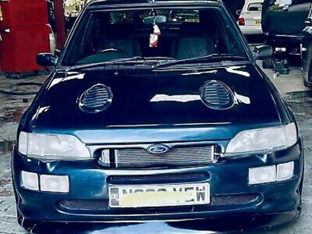 FORD ESCORT ford-escort-rs-cosworth-rs2000 occasion - Le Parking