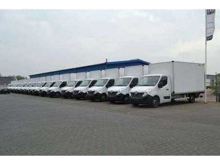 RENAULT MASTER master-koffer-lbw-humbaur-flexb-3-5t-klima-50x occasion ...