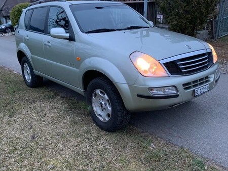 DAEWOO REXTON rexton-rx-320-automatic Used - the parking