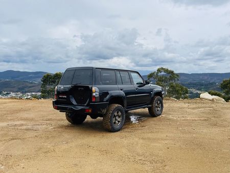 NISSAN PATROL nissan-patrol-gr-longo-3-0-di-7-lugares-fase-2-2006 ...