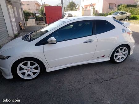 HONDA CIVIC honda-civic-type-r-fn2-white-championchip-edition occasion ...