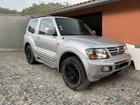 MITSUBISHI PAJERO mitsubishi-pajero-3-2-did-gls-ca-nogueira-fraiao-e ...