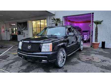 Cadillac On 28s