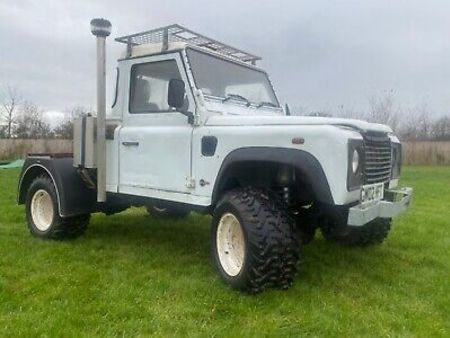 LAND ROVER DEFENDER 2002-land-rover-defender-90-td5-tractor-3-point ...