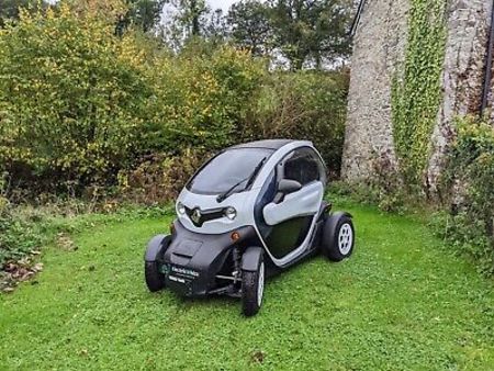 RENAULT TWIZY renault-twizy-i-samsung-cargo-van-model-gullwing-doors ...