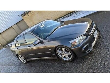 TOYOTA ALTEZZA 2001-toyota-altezza-rs200-z-edition-sxe-10-3s-ge-beams ...