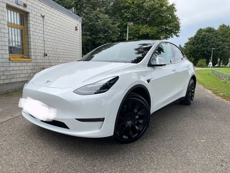 TESLA MODEL Y tesla-model-y-my-2022-long-range occasion - Le Parking