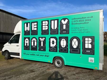 MAN TRUCK MAN TGE man-tge-3-140-luton-box-van-3-5-tonne-ton-low-loader ...