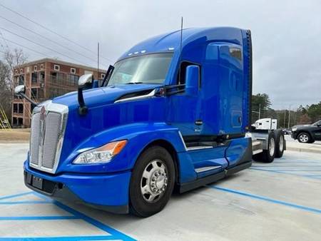 KENWORTH T680 2023-kw-t680-cummins-13spd-still-new Used - the parking