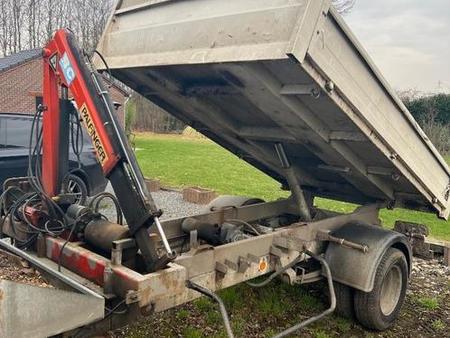 RENAULT MASCOTT renault-mascott-benne-basculante-avec-grue occasion ...