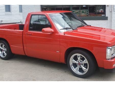CHEVROLET S10 1991-chevrolet-s10-tasteful-restomod-built-350-v8-looks ...