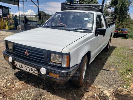 1990 l200