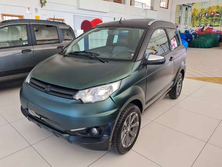 AIXAM CROSSOVER 4 posti (patente b1 dai 16 anni) occasion - Le Parking