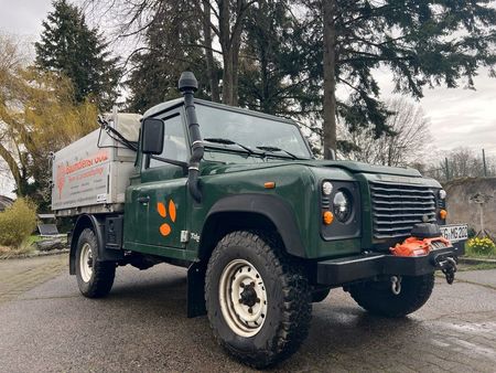 LAND ROVER DEFENDER andere-land-rover-defender-110-hcpu-td5-kipper ...