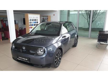 HONDA E elado-uj-honda-honda-e-advance-szalonauto-2023-sotetszurke ...