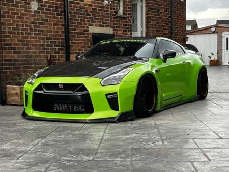 NISSAN GT-R nissan-gtr-r35-modified-stage-4-25-wide-arch Used - the parking