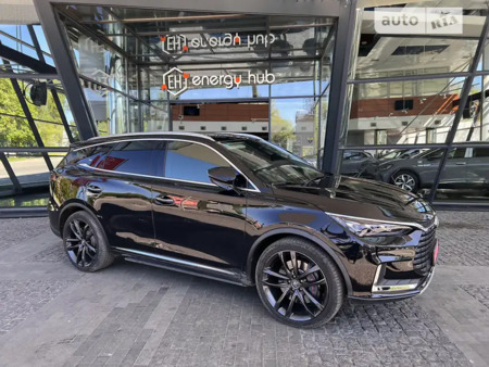 BYD TANG byd-tang-ev600-2019-section-class-price-mb-10-dhide-auto ...