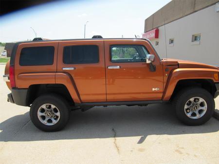 Hummer H3 Orange