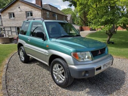 2003 Mitsubishi Shogun