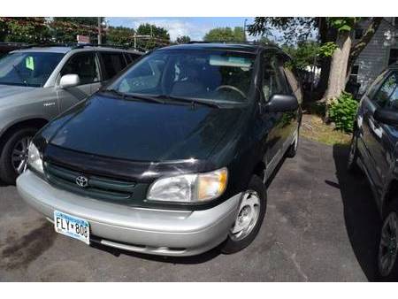 2000 Toyota Sienna