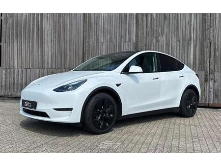 TESLA MODEL Y tesla model y - long range - autopilot - acceleration ...