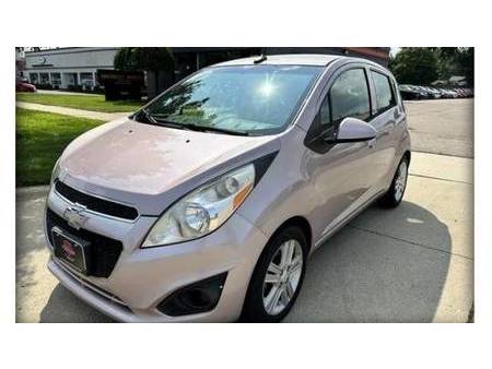 Chevrolet Spark Pink
