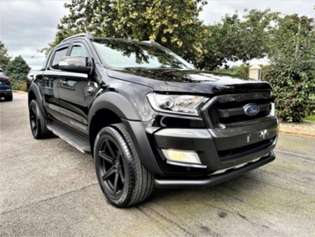 FORD RANGER 3-2-tdci-wildtrack-200-bhp-6-speed-auto-full-body-kit-fsh ...