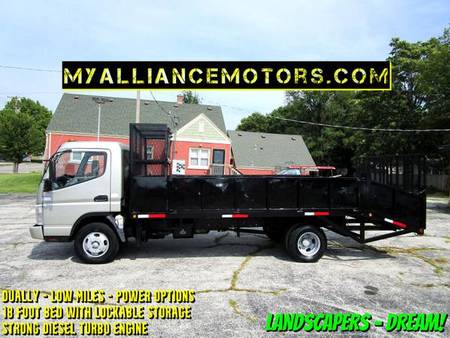 MITSUBISHI FUSO landscape utility mitsubishi fuso diesel truck (18 foot ...