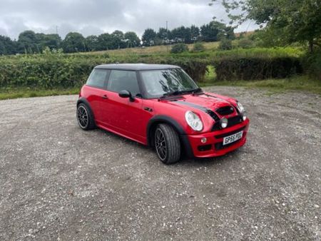 MINI MINI mini-cooper-s-r53-chilli-red-with-aero-kit-and-jcw-brembo ...
