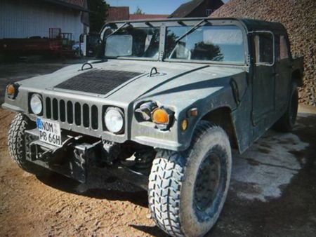 HUMMER HUMVEE hummer-hmmwv-humvee-am-general occasion - Le Parking
