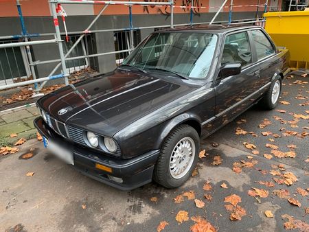 bmw e30 dark gray