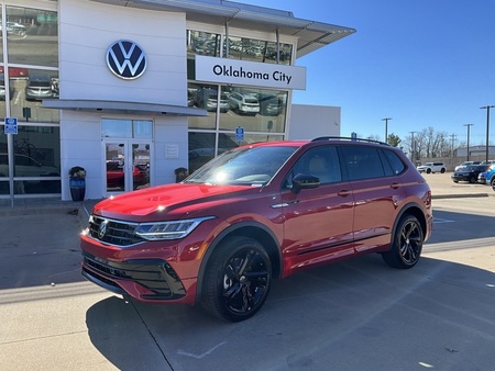 VOLKSWAGEN TIGUAN brand new red color 2024 volkswagen tiguan se r-line ...
