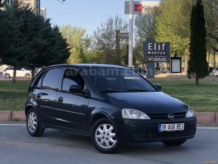 corsa 2002 hatch