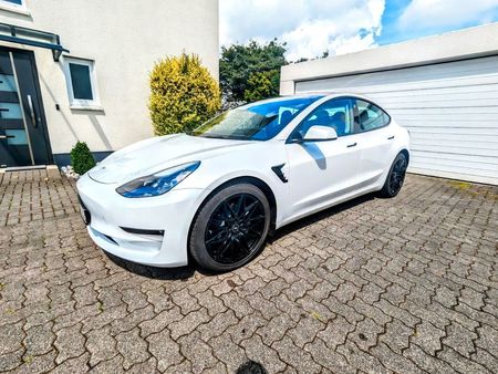 TESLA MODEL 3 tesla model 3 allradantrieb,uss, dualmotor long ran ...
