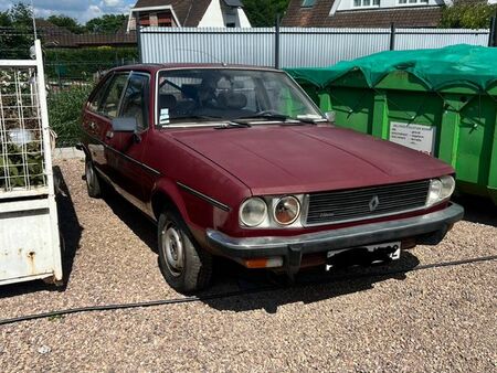 RENAULT R20 renault 20 (r20) occasion - Le Parking