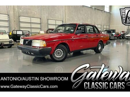 1993 Volvo 240 Red