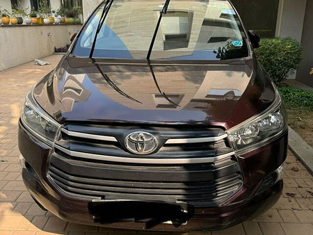 TOYOTA INNOVA second hand 2019 toyota innova crysta 2.8 gx at 7 str for ...