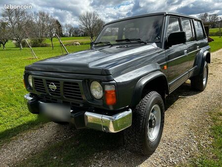 Nissan Patrol Y60 Long