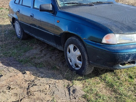 daewoo cielo hatchback